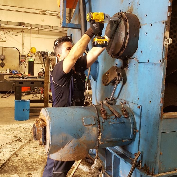 Trabajos – Electromecanic